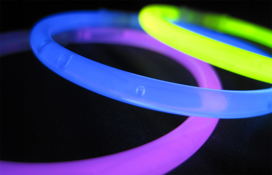 Glow Party: The Ultimate Guide for Schools and PTAs