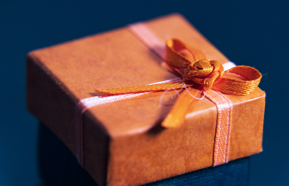 Gifts for Preschool Teachers: 10+ Ideas & Easy Templates